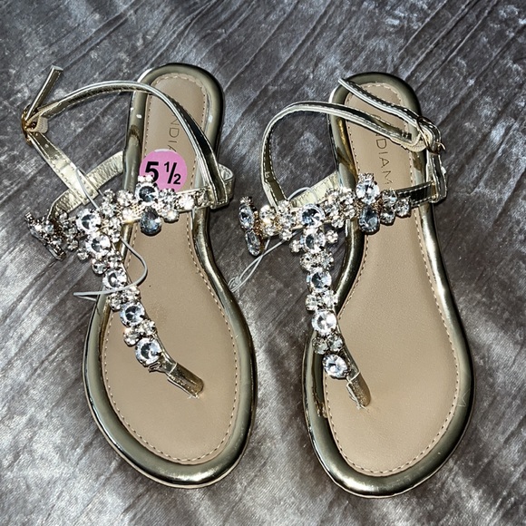 Andiamo | Shoes | Andiamo Gold And Bling Aterrence Thong Sandals Womens ...